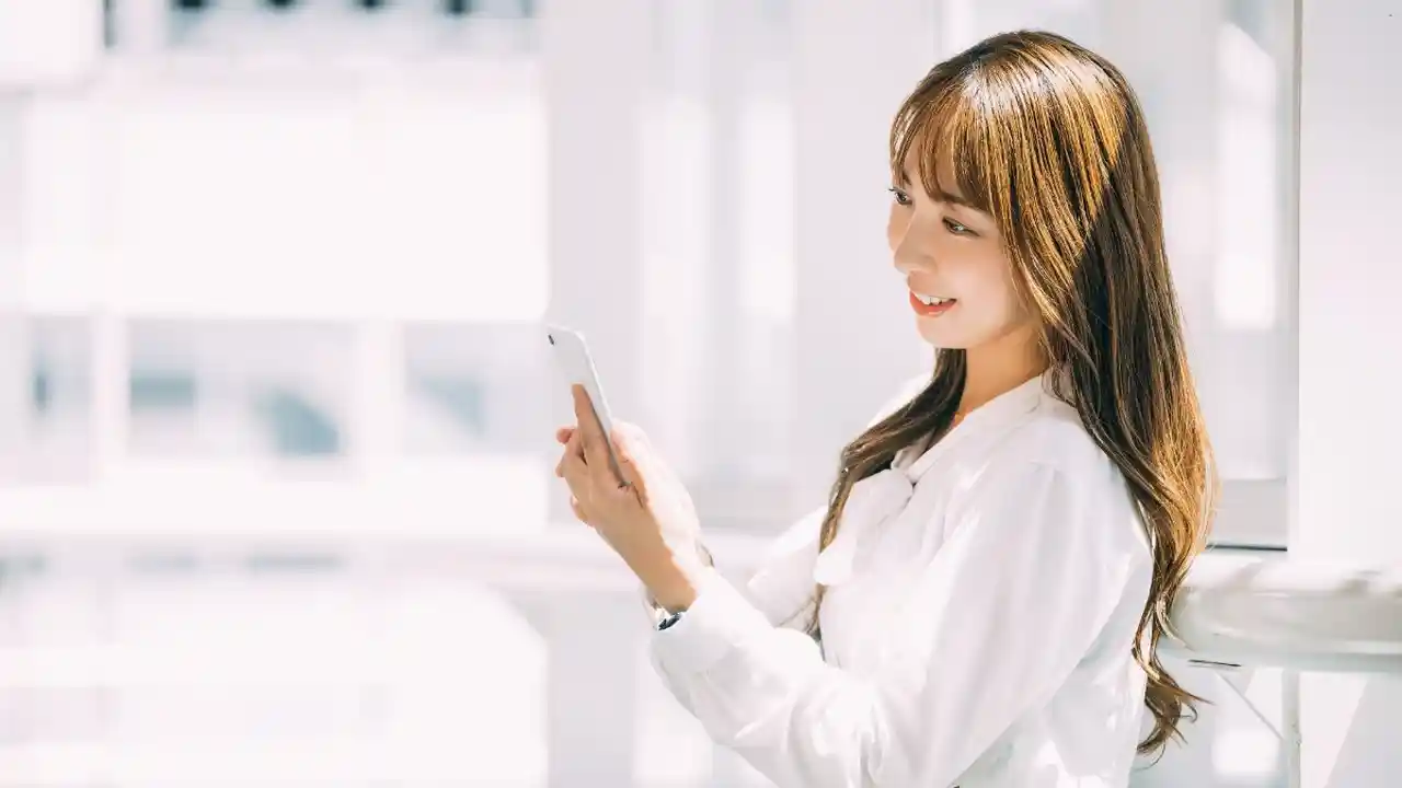 【1919】エンジェルナンバーが目に留まる人はライトワーカー？恋愛や仕事、金運はどうなる？ | みんなのウェディングニュース